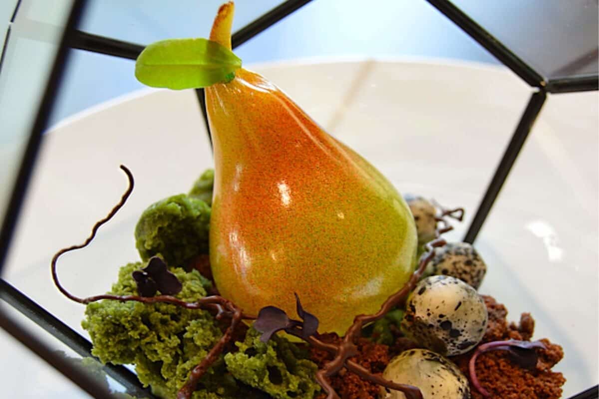 “Pear’adise” by Chris Cwierz | Pastry Arts