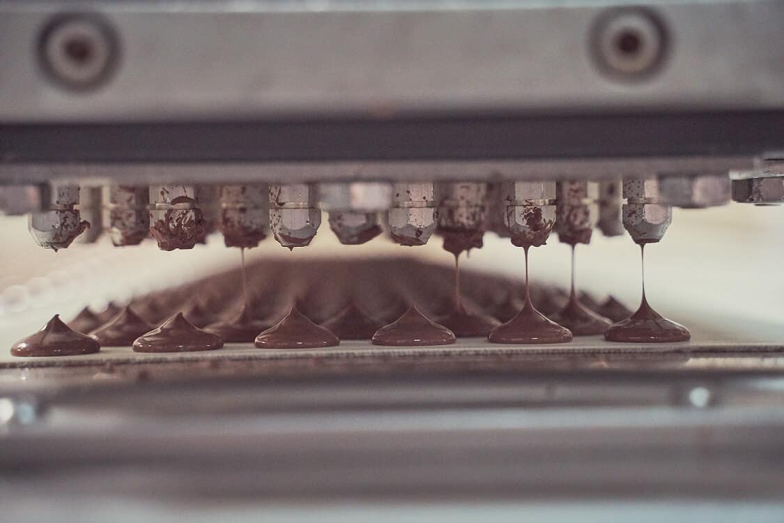 Bean to Bar: A Tour of Republica del Cacao’s Chocolate Factory in ...