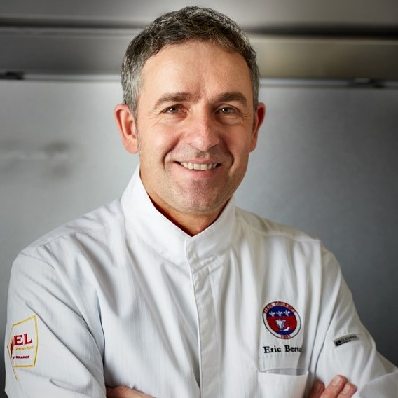 Raspberry Chocolate Crowns by Eric Bertoïa | Pastry Arts