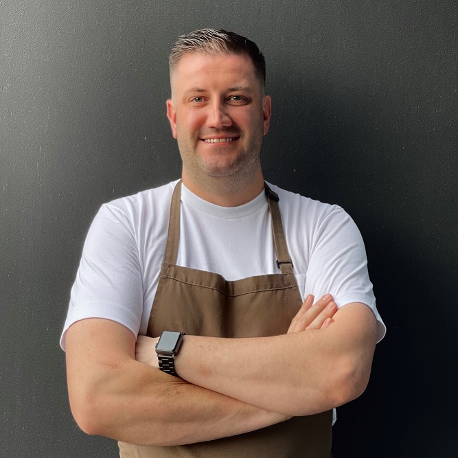 Bee’s Knees by Simon Colacino | Pastry Arts