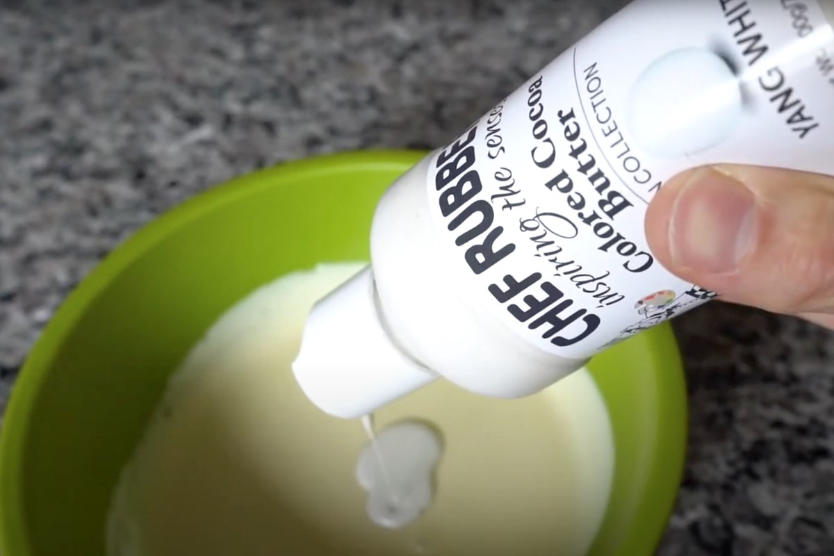 Personalized Desserts with Chocolate Transfer Sheets