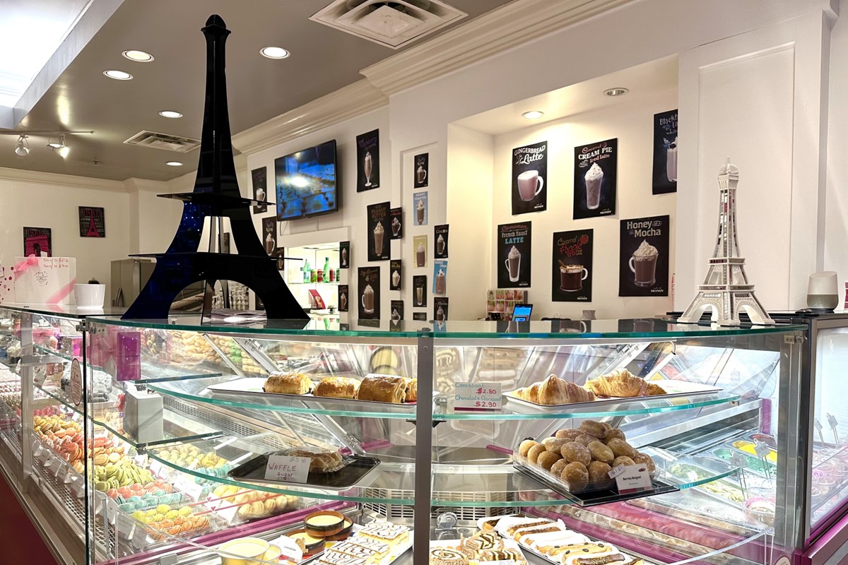 Le Macaron French Pastries® in Celebration, Florida | Pastry Arts